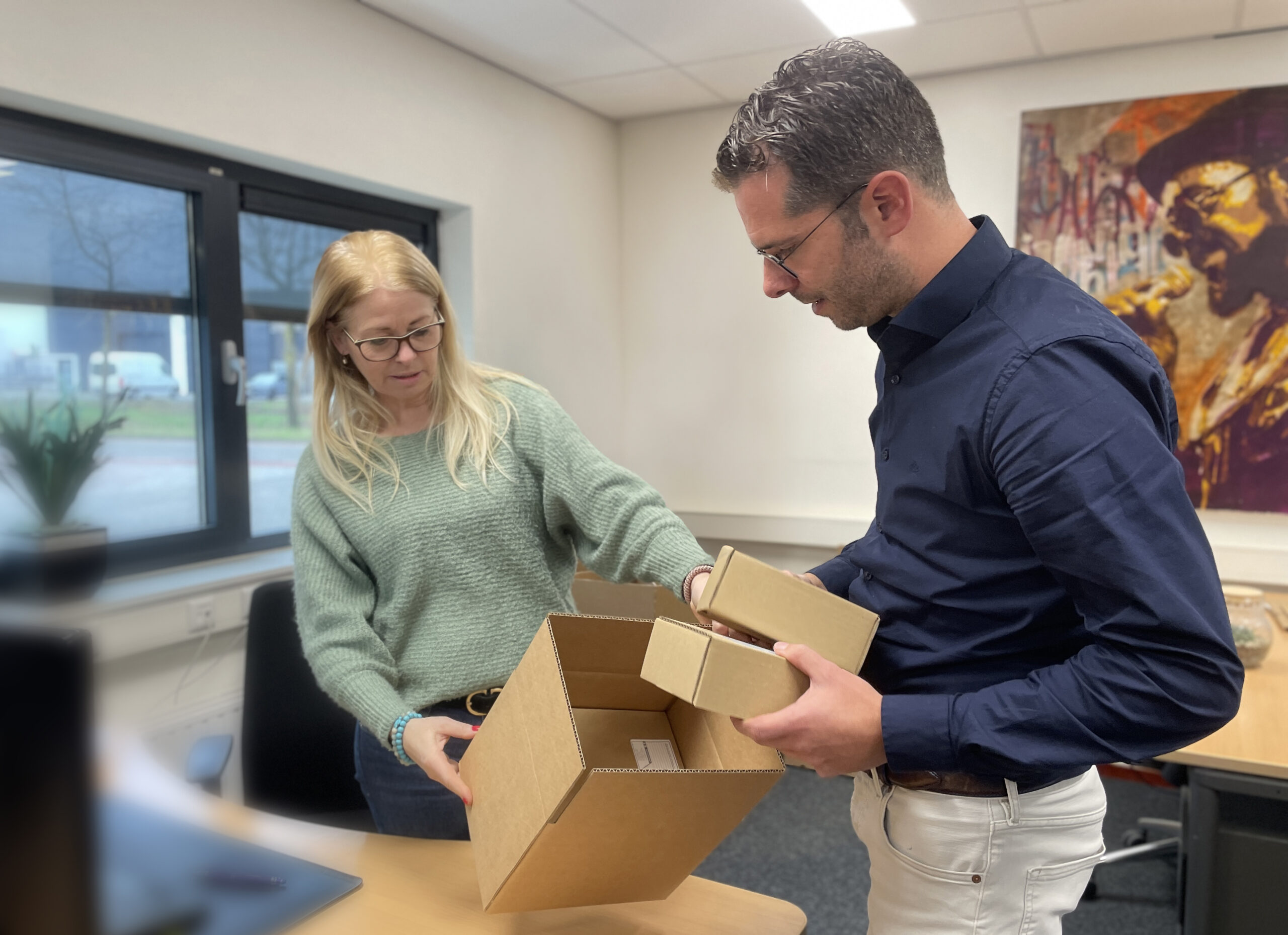 Neem hier contact op - jouw verpakkingsspecialist - Akarton